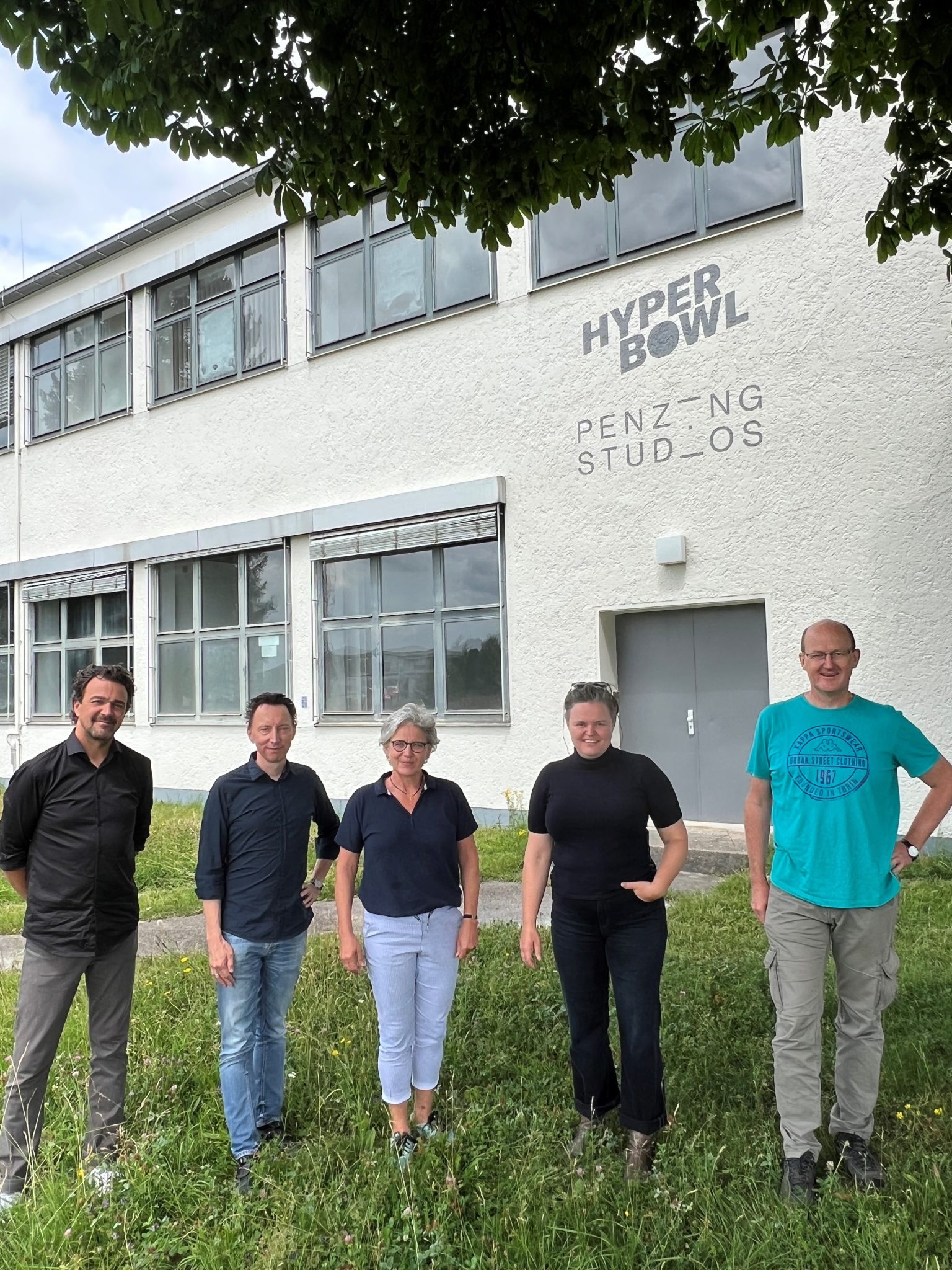 Großes Kino in Penzing: Das Kreativstudio HYPERBOWL auf dem Penzinger ...